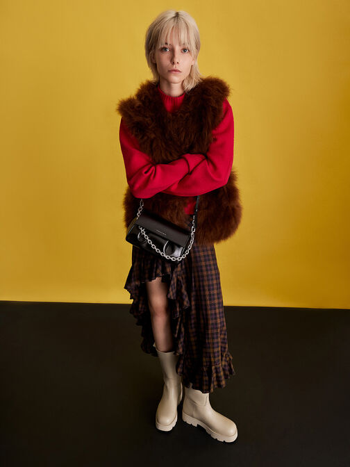 กระเป๋าสะพายข้างผู้หญิง Charles & Keith ของแท้ ซื้อออนไลน์ง่ายๆ ที่นี่ ...