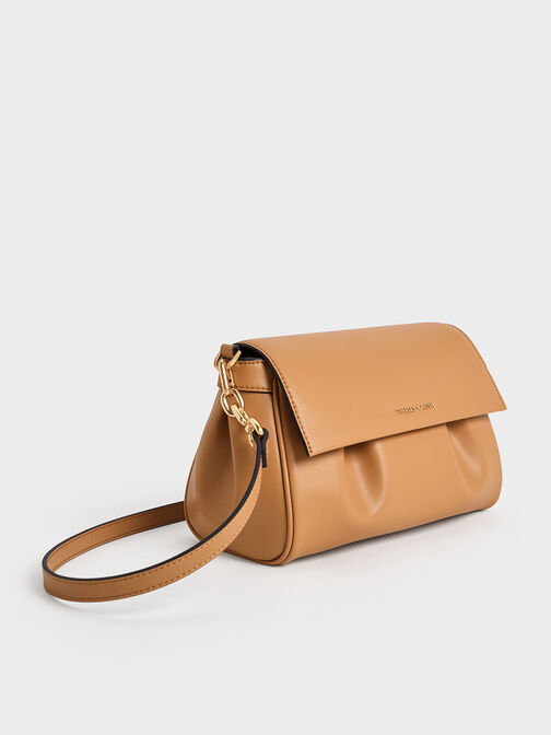 กระเป๋าสะพายข้างผู้หญิง Charles & Keith ของแท้ ซื้อออนไลน์ง่ายๆ ที่นี่ ...