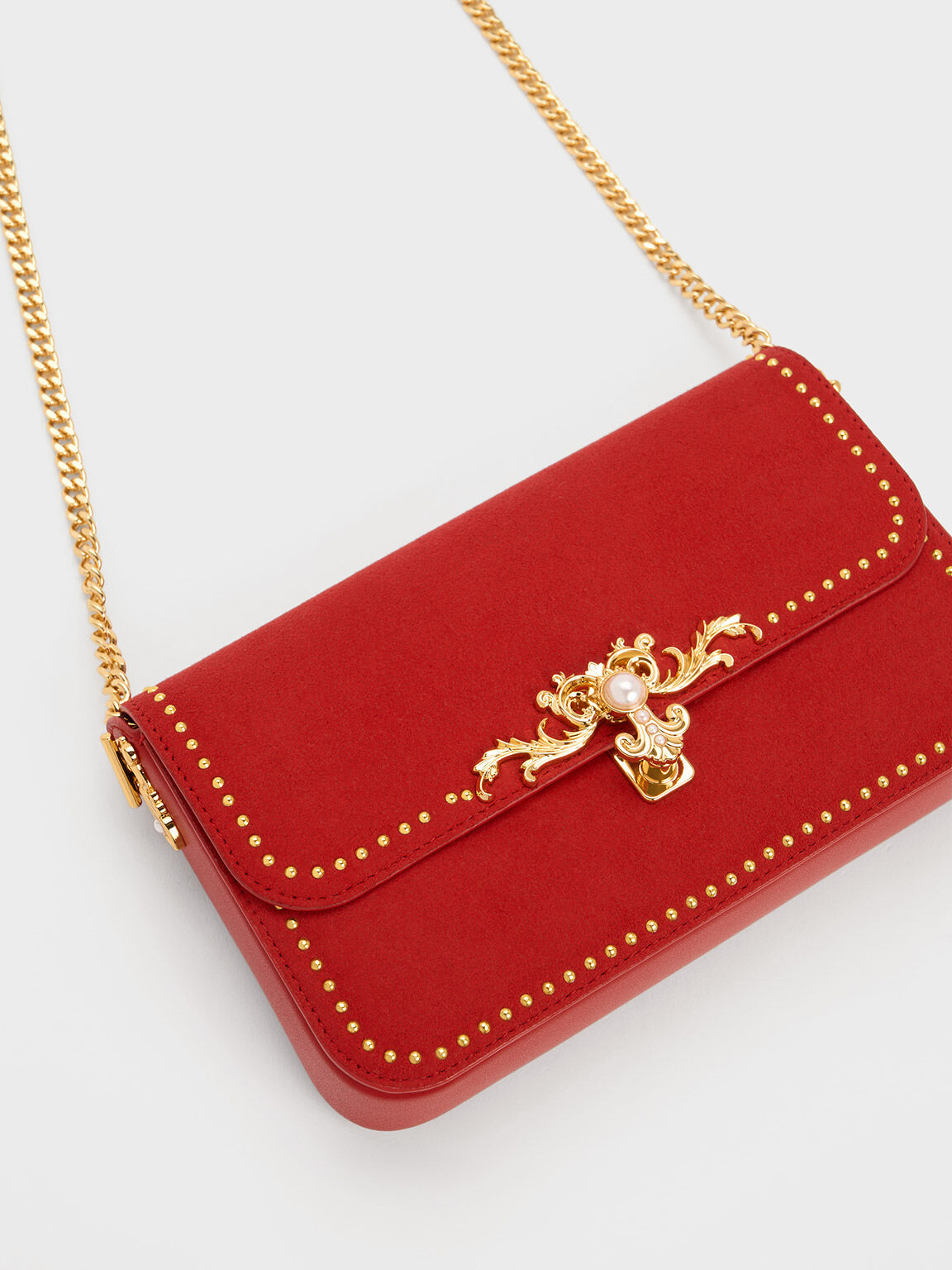 Women's Clutches | Shop Exclusive Styles | CHARLES & KEITH TH