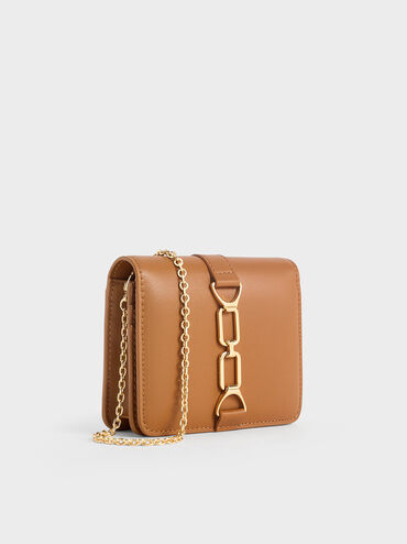 กระเป๋าใส่บัตร Brown Agatha Chain-Accent Card Holder - CHARLES & KEITH TH