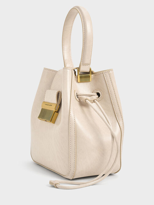 กระเป๋าทรงถังผู้หญิง Charles & Keith ของแท้ ซื้อออนไลน์ง่ายๆ ที่นี่ ...