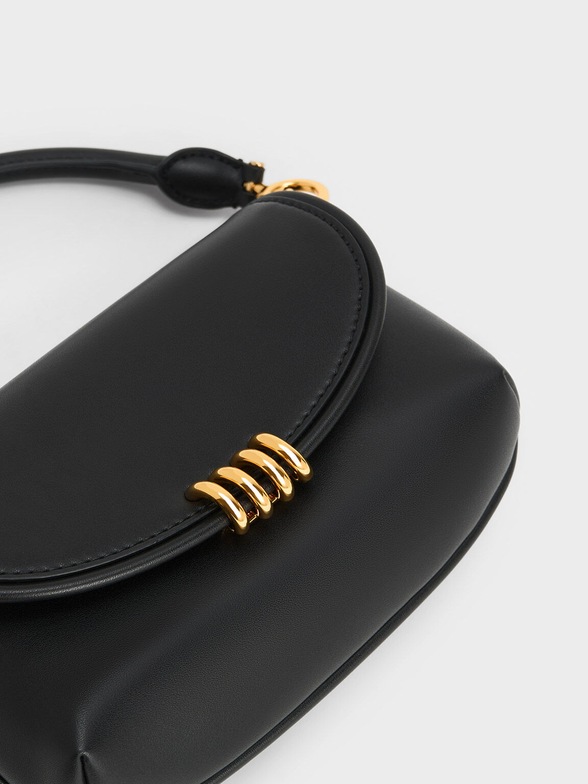 SALE: Crossbody Bags | Shop Online | CHARLES & KEITH TH