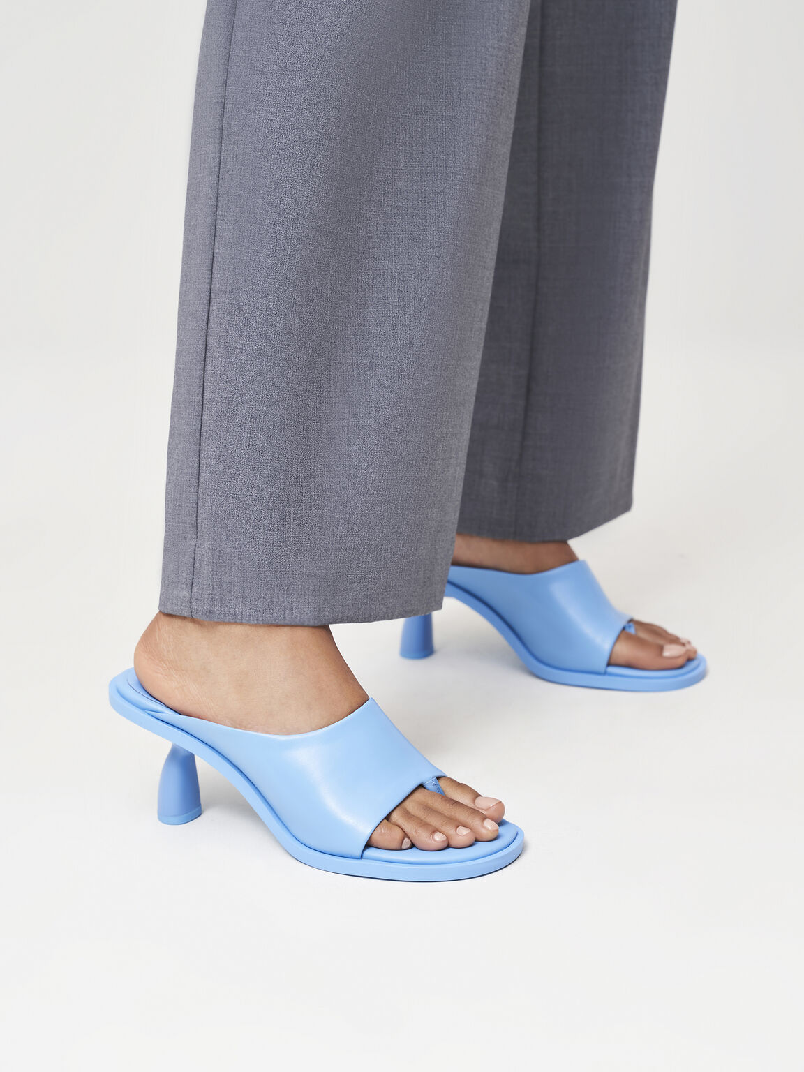 Summer 2022 Collection | Bold Coloured Bags & Transparent Soles ...