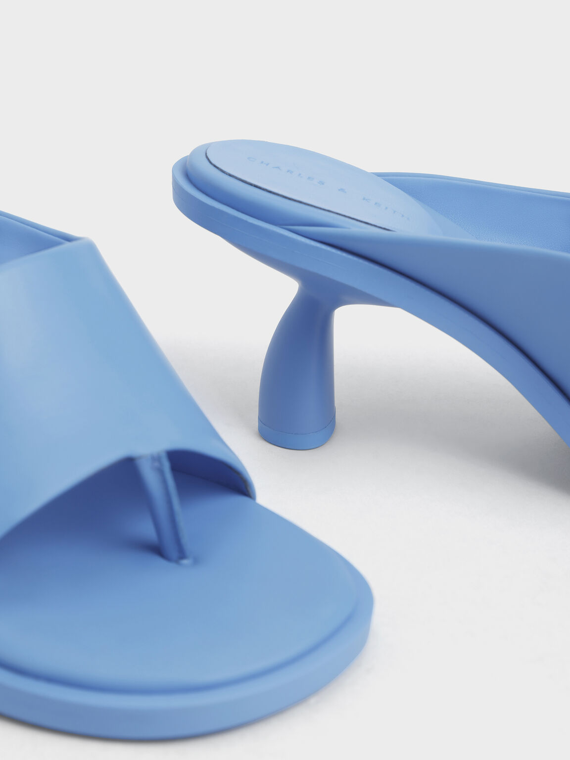 Summer 2022 Collection | Bold Coloured Bags & Transparent Soles ...